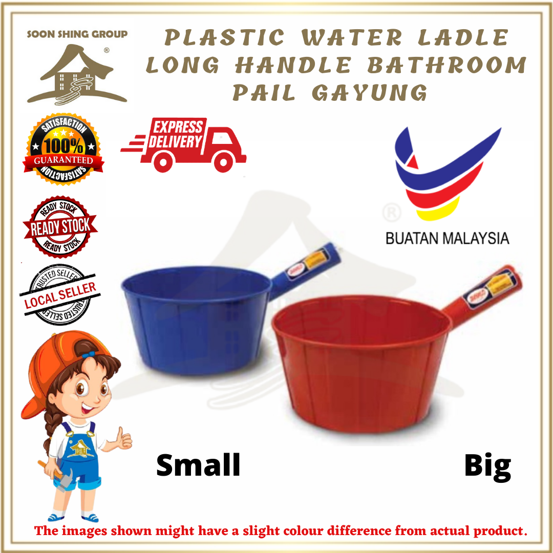 Plastic Water Ladle Long Handle Bathroom Pail Gayung